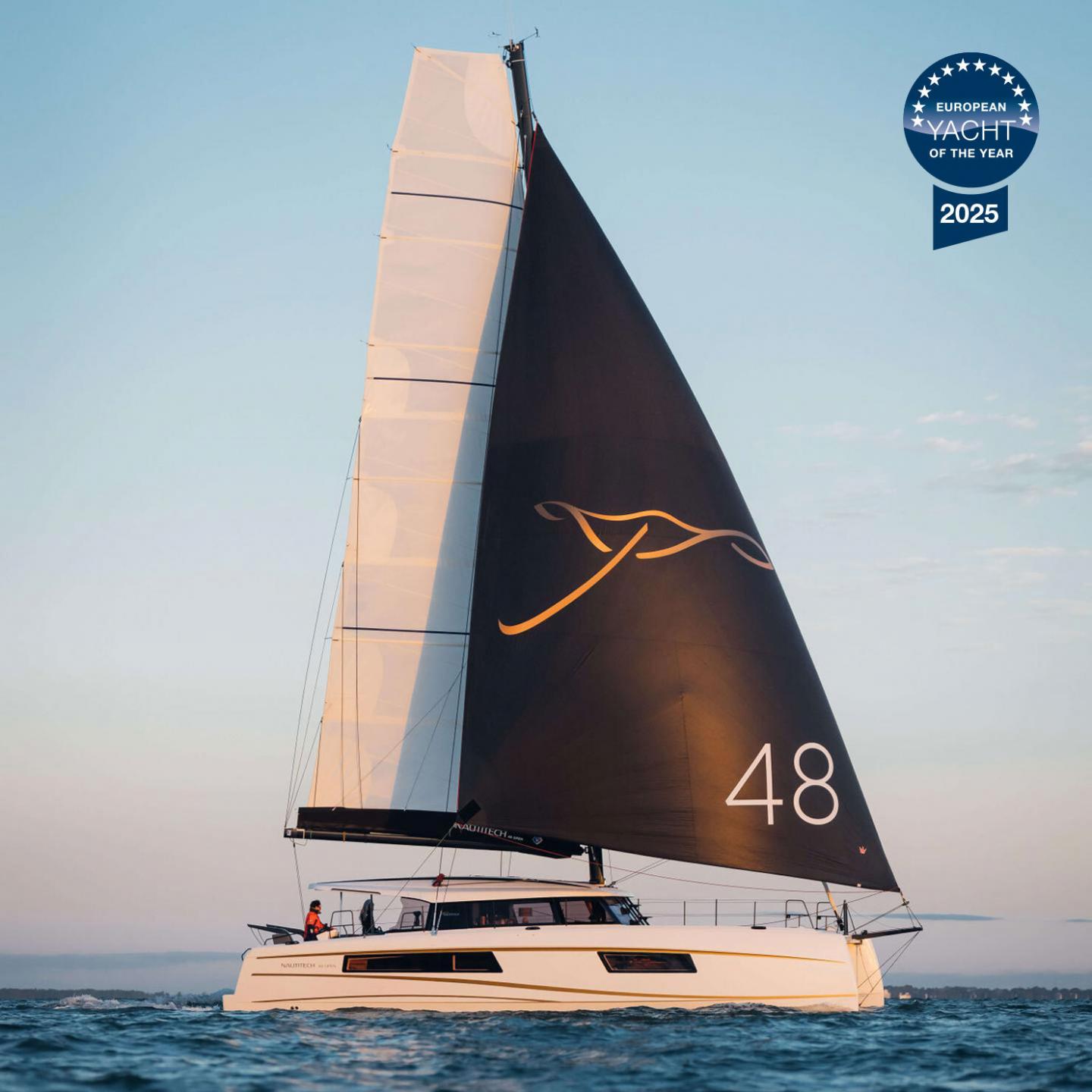 Nautitech : Sailing Luxury Catamarans