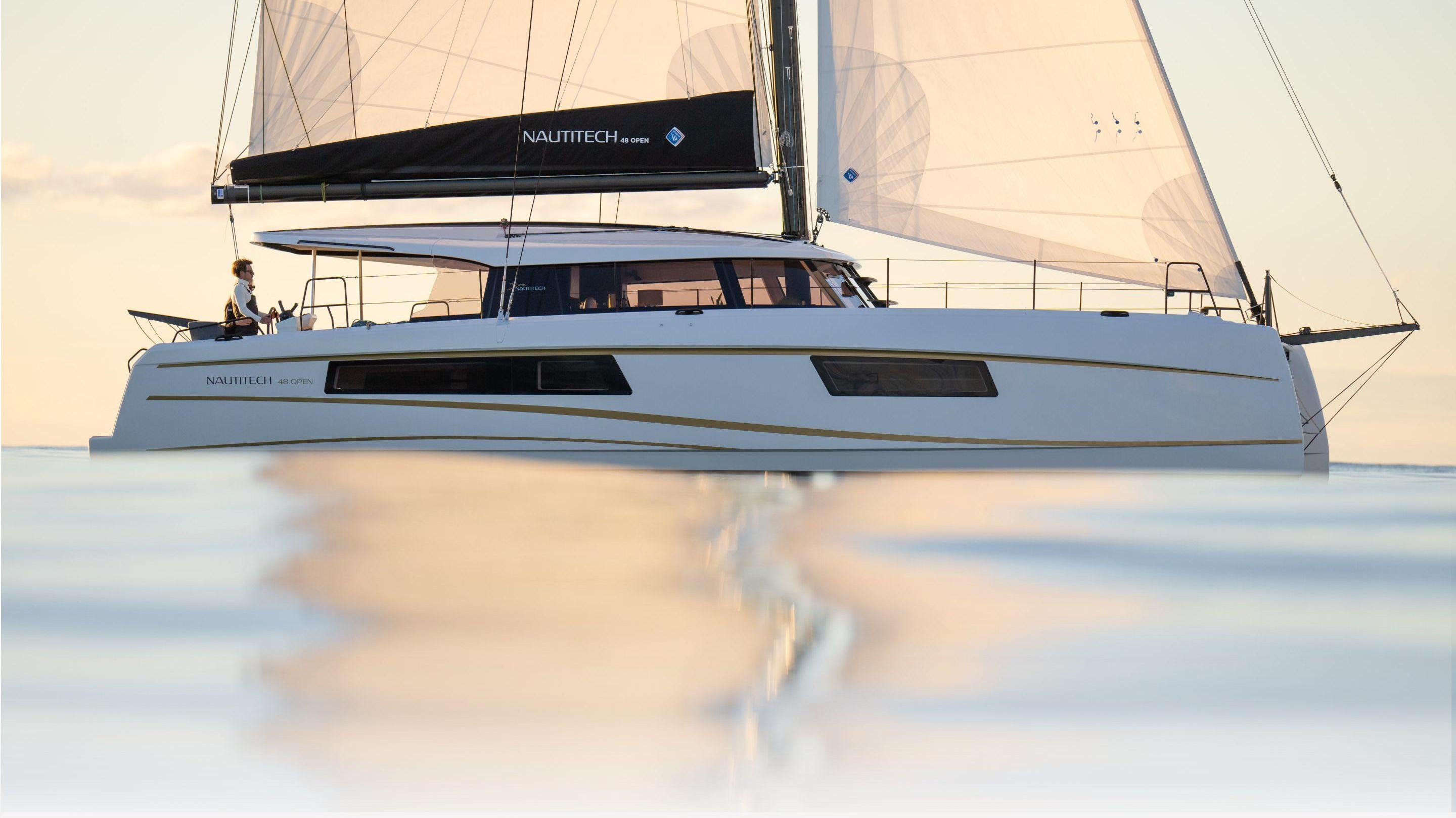 Nautitech : Sailing Luxury Catamarans