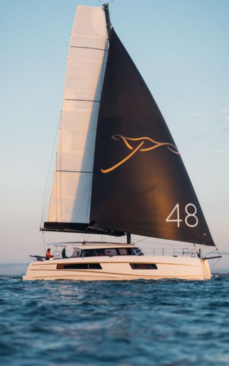 Nautitech : Sailing Luxury Catamarans